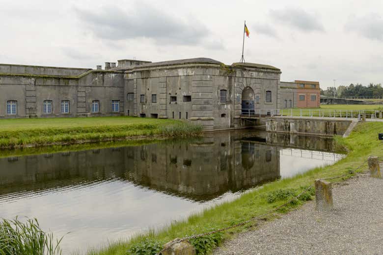 Excursión al campo de concentración de Breendonk y Malinas, Bruselas