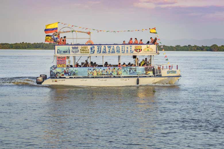 Paseo en barco por el río Guayas de Guayaquil - Civitatis.com