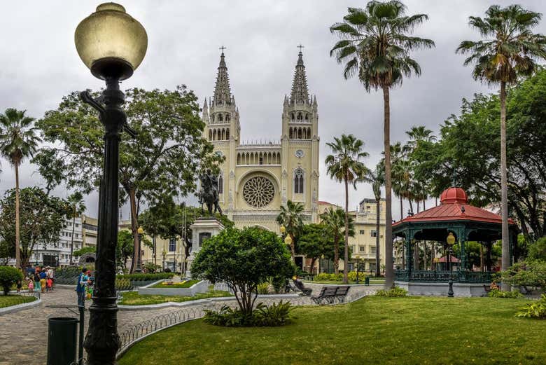 Tour por Guayaquil + Parque Histórico - Reserva en Civitatis.com