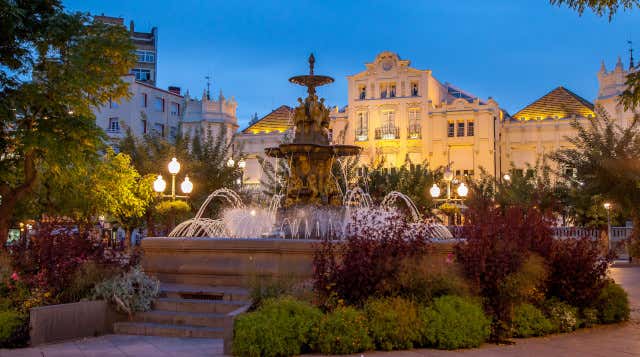Excursiones, visitas guiadas y actividades en Huesca - Civitatis