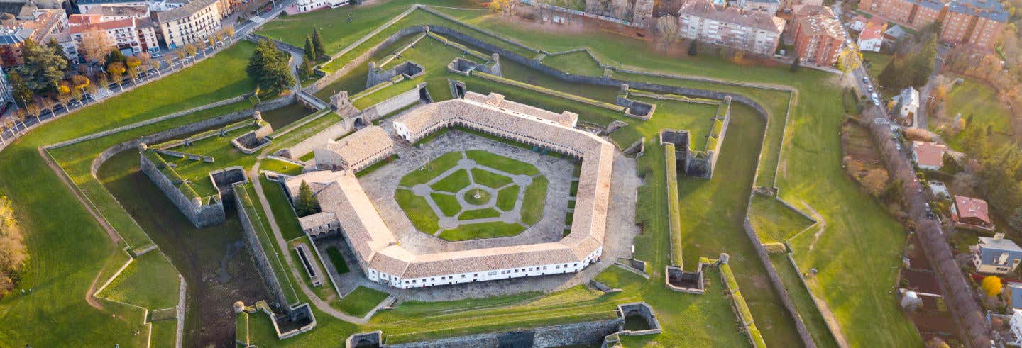 Excursiones, visitas guiadas y actividades en Jaca - Civitatis.com