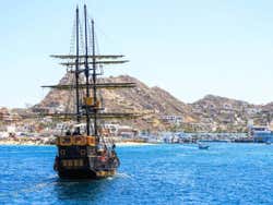 Paseo en barco pirata por Los Cabos - Reserva en Civitatis.com